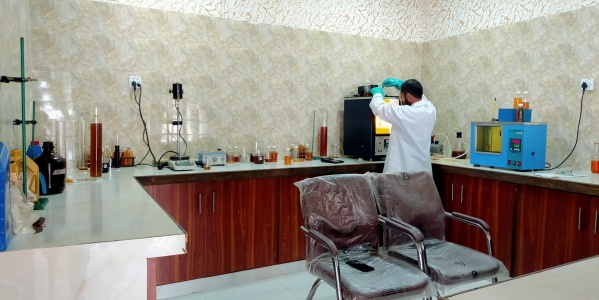 Our Lab - Quick Lubricant